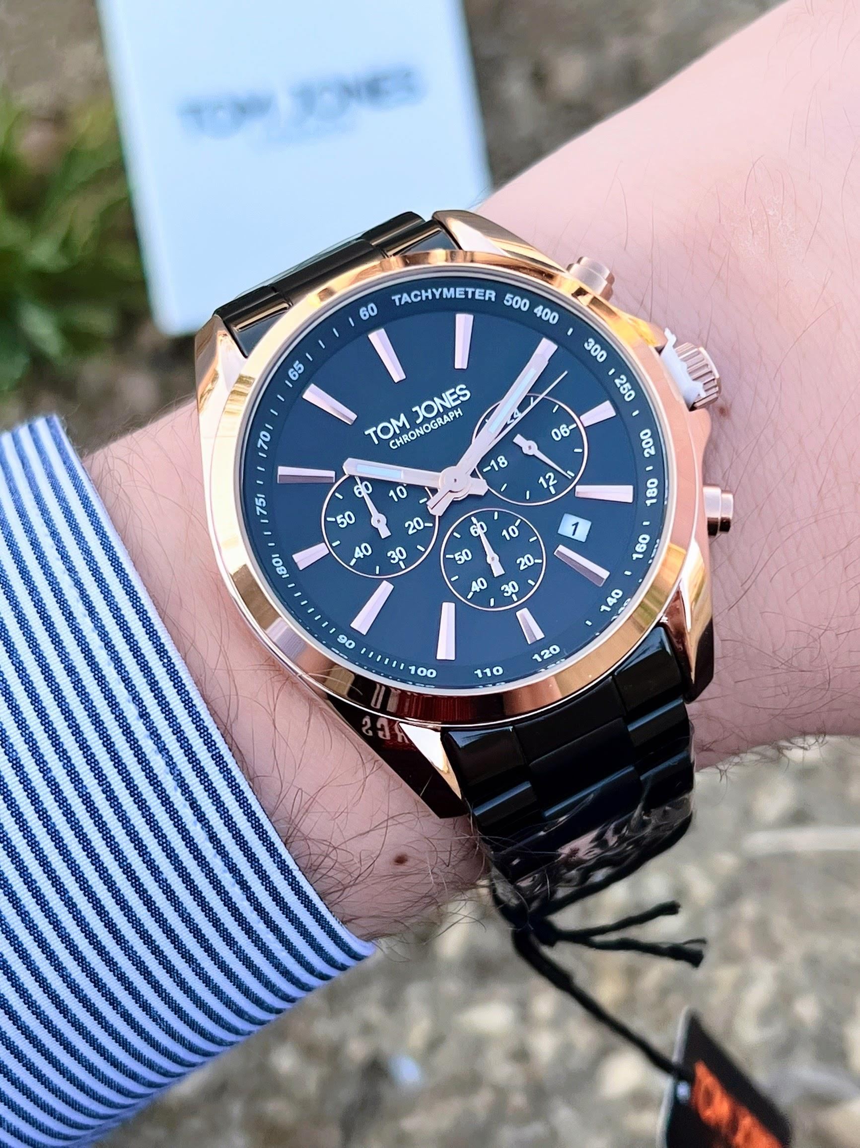 Tom Jones-Bilekte.com