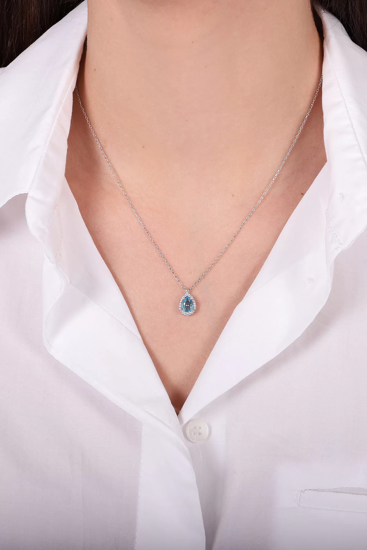925 Ayar Firuze Rengi Zirkon Taşlı Damla Model Kolye - Silver | İpek Silver