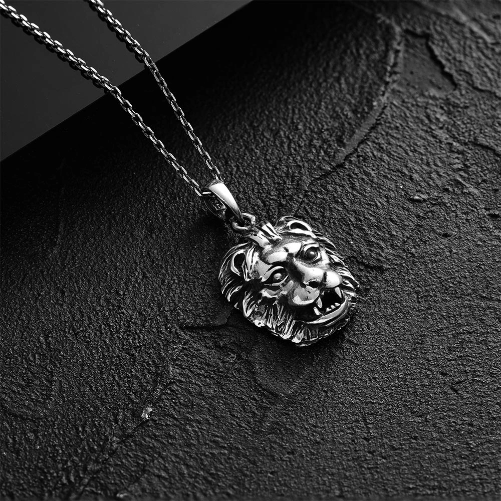 925 Ayar Gümüş Aslan Kafası Sembollü Erkek Kolye | İpek Silver