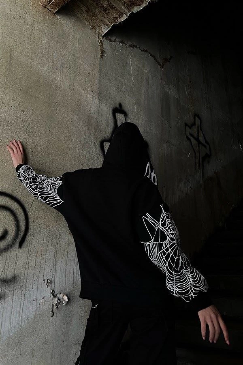 Siyah Spider Musk Polar Sweat