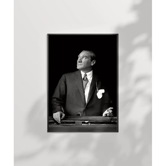Ufka Bakan Lider Poster Fiyatı - Vogloo.com